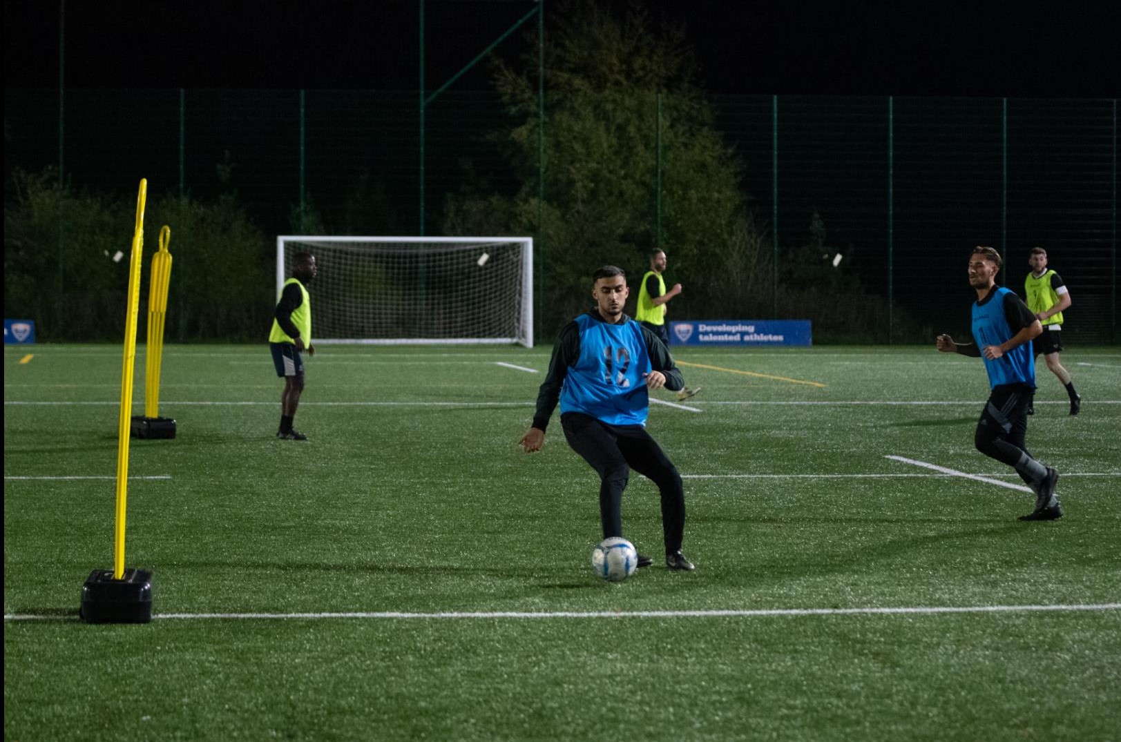 Edge of Play | Link Up Play Passing Exercise